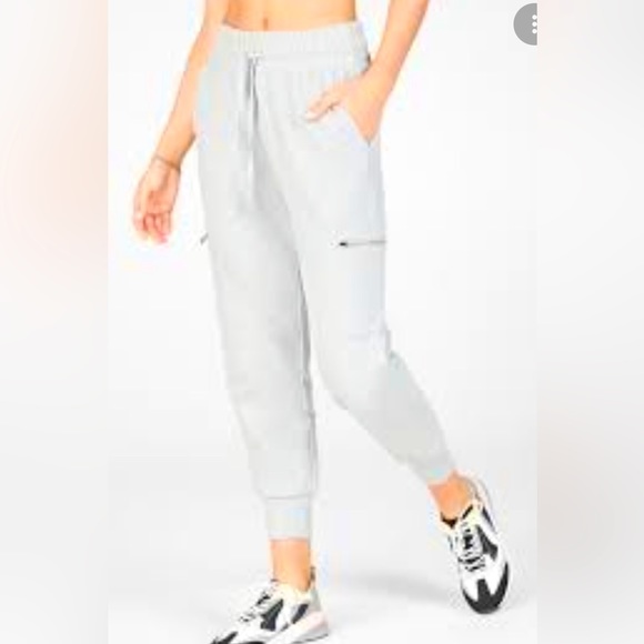 Fabletics | Pants & Jumpsuits | Nwt Gray Kendall Cargo Jogger Zipper ...